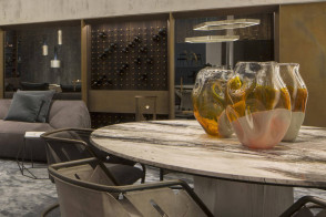 Italian Dining Tables | High-End Designs at Best Prices